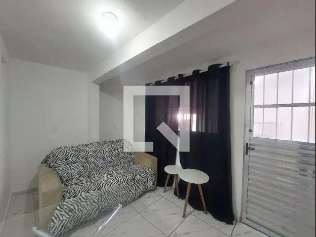 Casa / Sobrado para Locação em São Paulo/SP Rio Bonito 2 Quartos