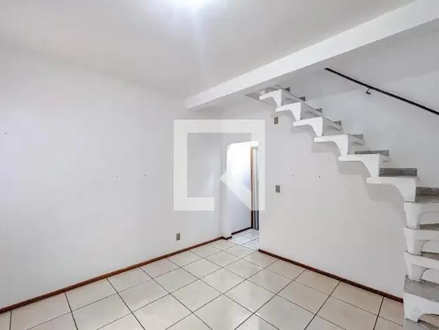 Casa / Sobrado para Locação em São Paulo/SP Tatuapé 2 Quartos