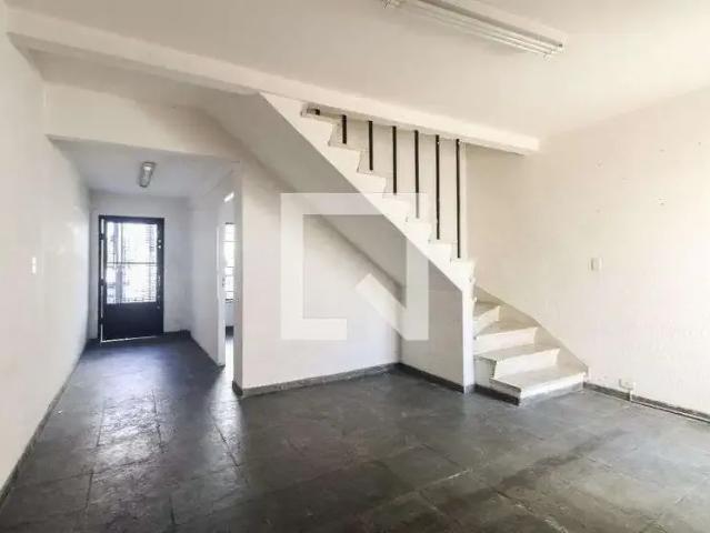 Casa / Sobrado para Locação em São Paulo/SP Tatuapé 3 Quartos