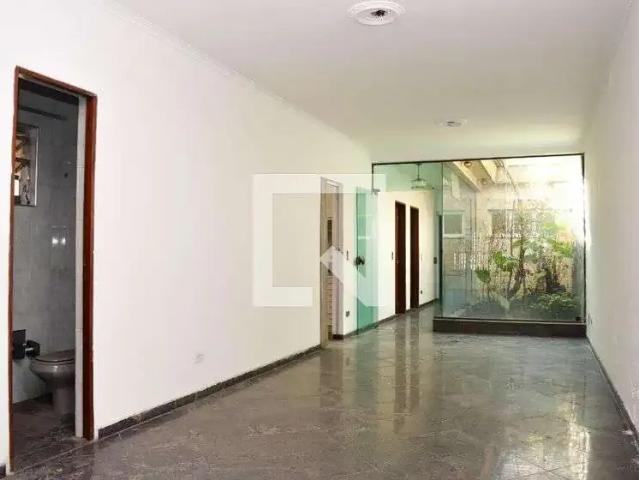 Casa / Sobrado para Locação em São Paulo/SP Tatuapé 3 Quartos