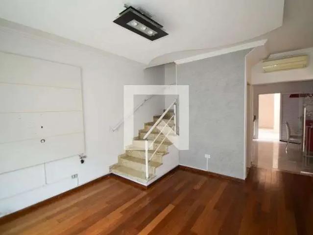 Casa / Sobrado para Locação em São Paulo/SP Tatuapé 3 Quartos