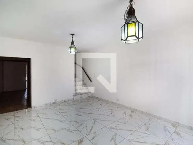Casa / Sobrado para Locação em São Paulo/SP Tatuapé 3 Quartos