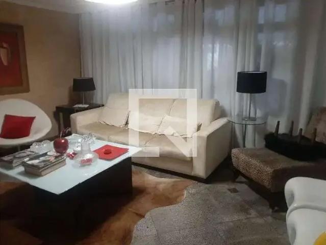 Casa / Sobrado para Locação em São Paulo/SP Tatuapé 3 Quartos