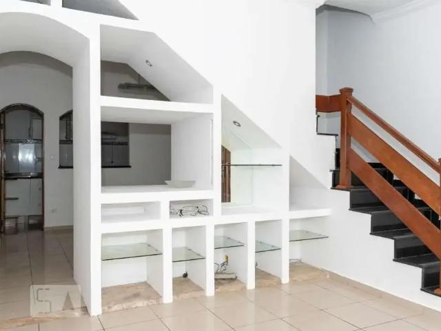 Casa / Sobrado para Locação em São Paulo/SP Tatuapé 3 Quartos