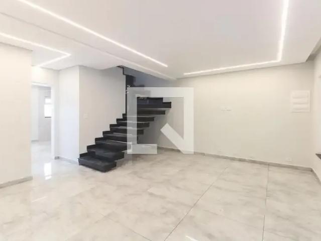 Casa / Sobrado para Locação em São Paulo/SP Tatuapé 3 Quartos