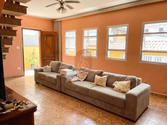 Casa / Sobrado para Locação em São Paulo/SP Vila Tolstoi 4 Quartos