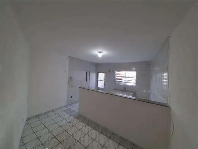 Casa / Sobrado para Locação em São Paulo/SP Vila Alpina 1 Quartos