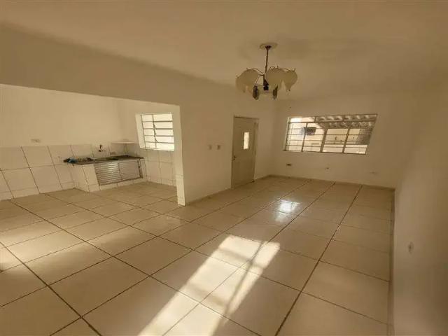 Casa / Sobrado para Locação em São Paulo/SP Vila Alpina 2 Quartos