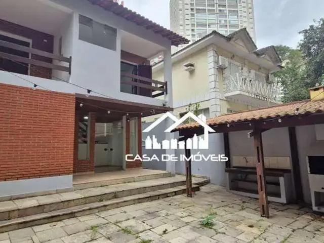Casa / Sobrado para Locação em São Paulo/SP Vila Andrade 4 Quartos