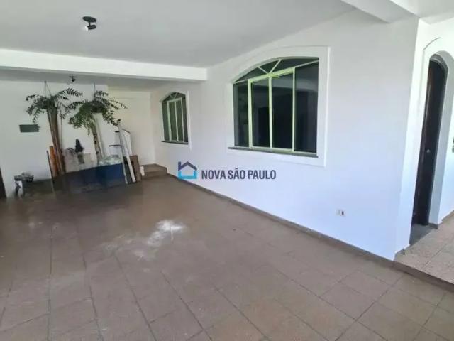 Casa / Sobrado para Locação em São Paulo/SP Vila Babilônia 3 Quartos
