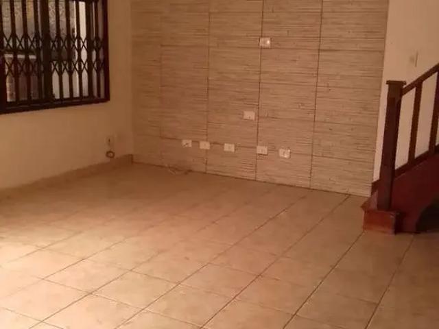 Casa / Sobrado para Locação em São Paulo/SP Vila Bertioga 2 Quartos