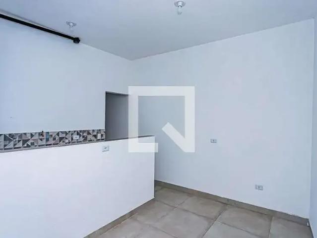 Casa / Sobrado para Locação em São Paulo/SP Vila Boaçava 1 Quartos