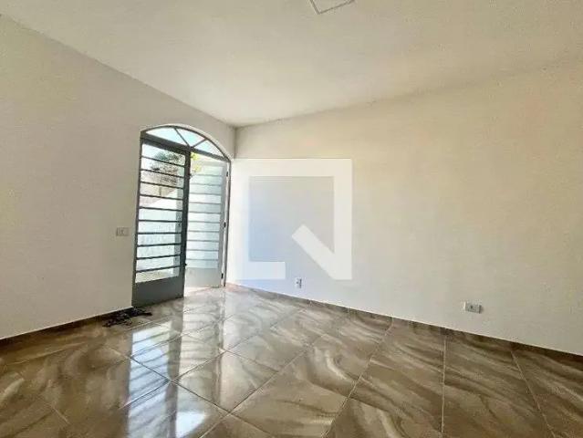 Casa / Sobrado para Locação em São Paulo/SP Vila Campestre 3 Quartos