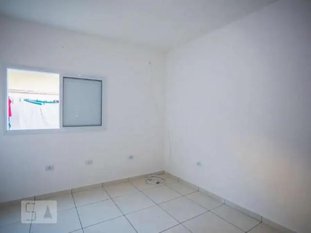 Casa / Sobrado para Locação em São Paulo/SP Vila Campestre 1 Quartos