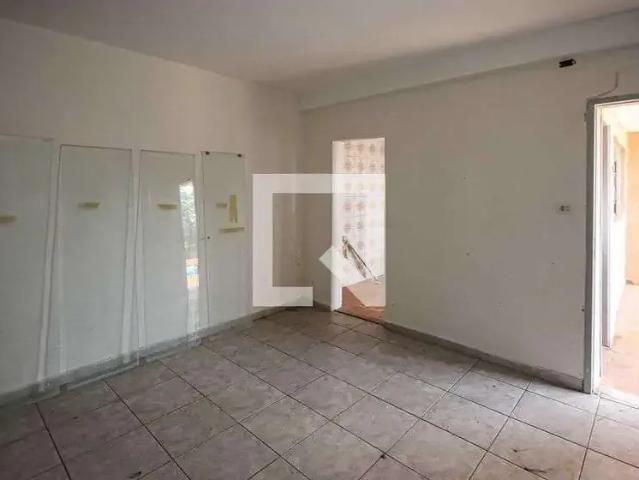 Casa / Sobrado para Locação em São Paulo/SP Vila Califórnia 1 Quartos
