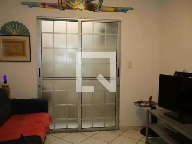 Casa / Sobrado para Locação em São Paulo/SP Vila Califórnia 1 Quartos