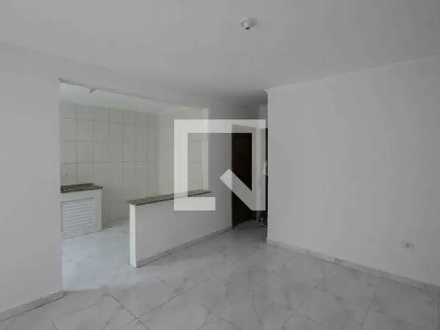Casa / Sobrado para Locação em São Paulo/SP Vila Califórnia 2 Quartos