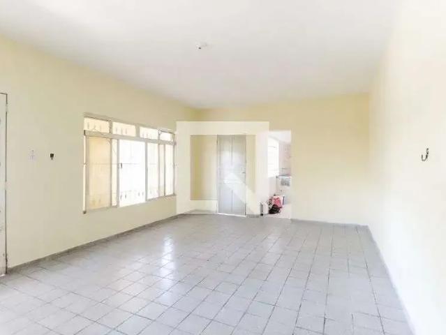Casa / Sobrado para Locação em São Paulo/SP Vila Carmosina 1 Quartos