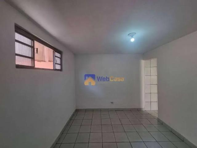 Casa / Sobrado para Locação em São Paulo/SP Vila Carmosina 2 Quartos