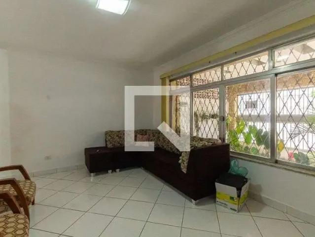 Casa / Sobrado para Locação em São Paulo/SP Vila Carrão 3 Quartos