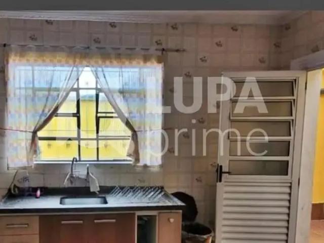 Casa / Sobrado para Locação em São Paulo/SP Vila Carrão 3 Quartos