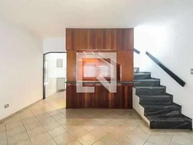 Casa / Sobrado para Locação em São Paulo/SP Vila Carrão 3 Quartos