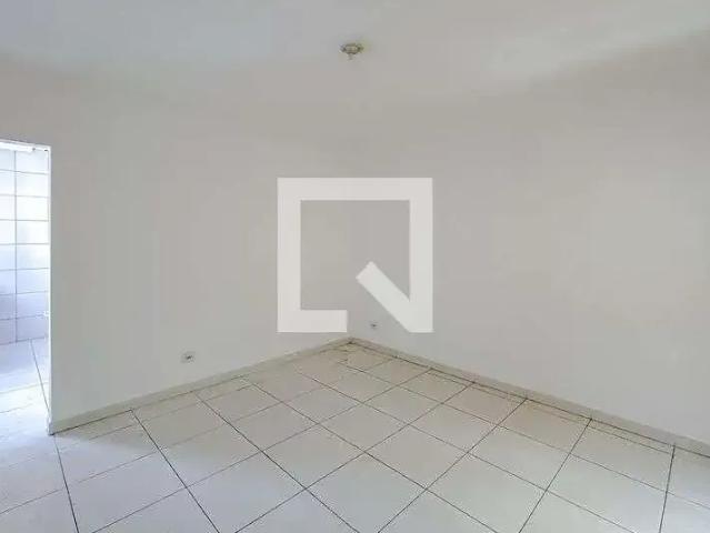 Casa / Sobrado para Locação em São Paulo/SP Vila Carrão 3 Quartos