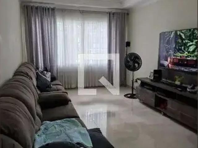Casa / Sobrado para Locação em São Paulo/SP Vila Carrão 3 Quartos