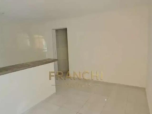 Casa / Sobrado para Locação em São Paulo/SP Vila Carrão 1 Quartos