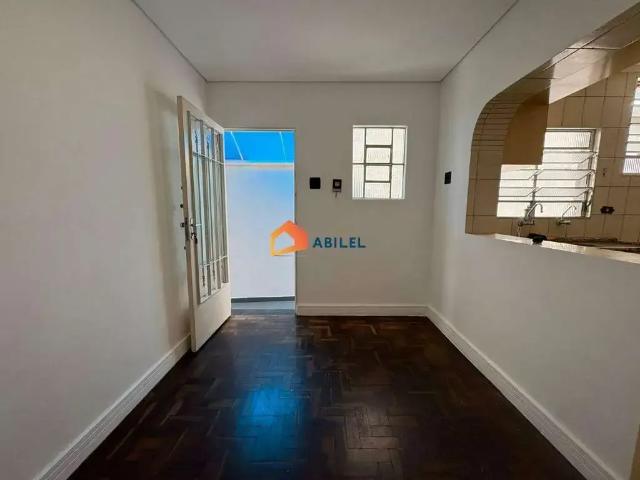 Casa / Sobrado para Locação em São Paulo/SP Vila Carrão 1 Quartos
