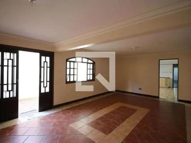 Casa / Sobrado para Locação em São Paulo/SP Vila Carrão 2 Quartos