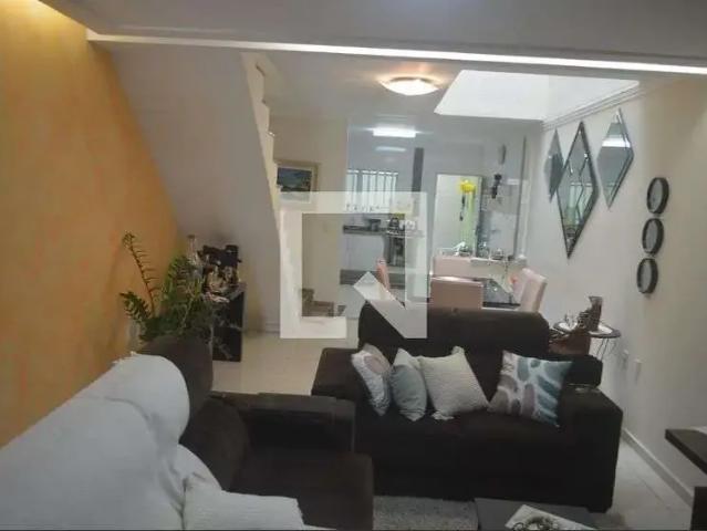 Casa / Sobrado para Locação em São Paulo/SP Vila Carrão 2 Quartos