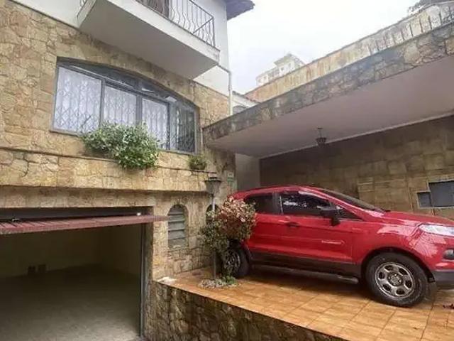 Casa / Sobrado para Locação em São Paulo/SP Vila Carrão 4 Quartos