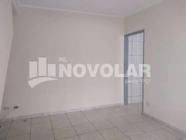 Casa / Sobrado para Locação em São Paulo/SP Vila Constança 2 Quartos
