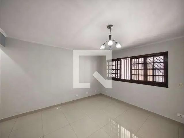 Casa / Sobrado para Locação em São Paulo/SP Vila Constança 2 Quartos
