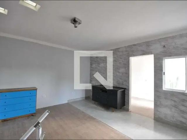 Casa / Sobrado para Locação em São Paulo/SP Vila Constança 2 Quartos