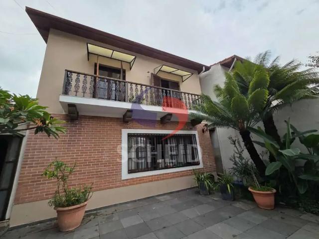 Casa / Sobrado para Locação em São Paulo/SP Vila Cordeiro 5 Quartos