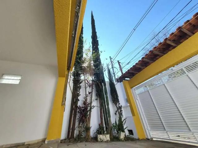 Casa / Sobrado para Locação em São Paulo/SP Vila Cordeiro 3 Quartos