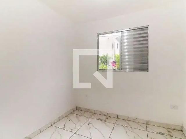 Casa / Sobrado para Locação em São Paulo/SP Vila Cosmopolita 2 Quartos