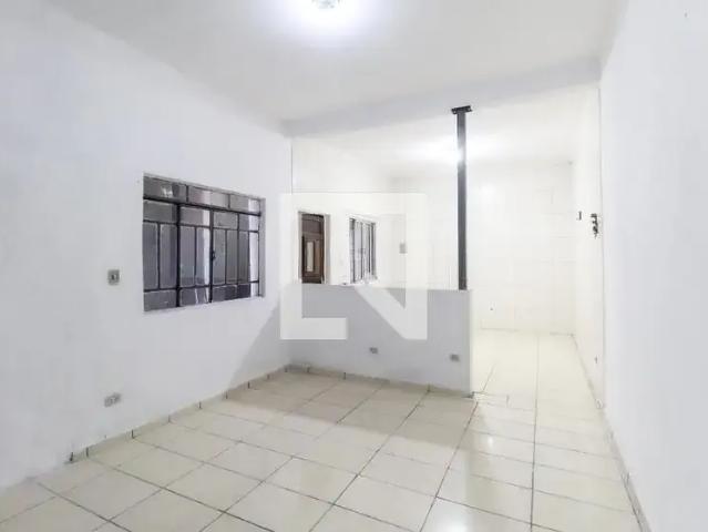 Casa / Sobrado para Locação em São Paulo/SP Vila Cosmopolita 2 Quartos