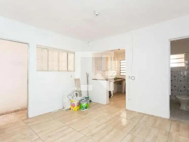 Casa / Sobrado para Locação em São Paulo/SP Vila Cosmopolita 2 Quartos