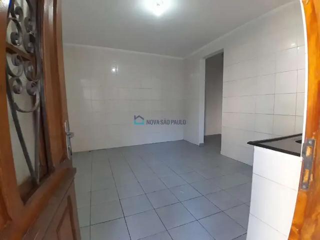 Casa / Sobrado para Locação em São Paulo/SP Vila Clara 1 Quartos