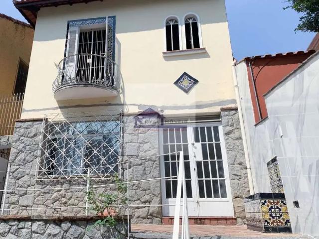 Casa / Sobrado para Locação em São Paulo/SP Vila Clementino 8 Quartos