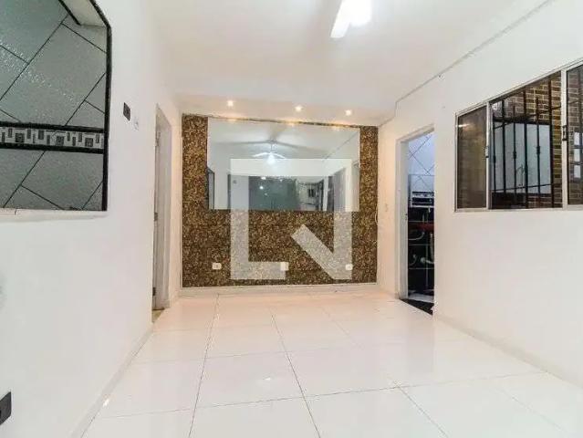 Casa / Sobrado para Locação em São Paulo/SP Vila Curuçá 1 Quartos