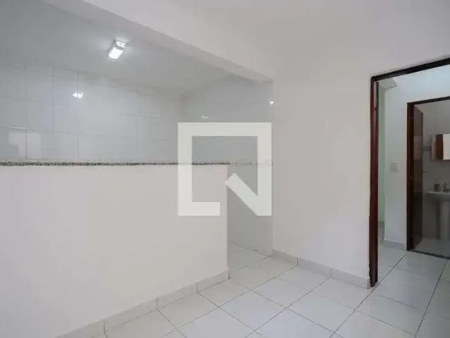 Casa / Sobrado para Locação em São Paulo/SP Vila Dionisia 1 Quartos