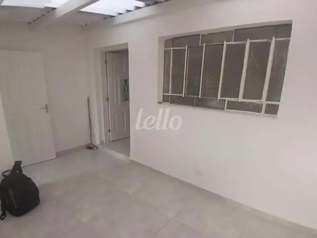 Casa / Sobrado para Locação em São Paulo/SP Vila Dom Pedro I 2 Quartos