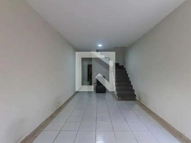 Casa / Sobrado para Locação em São Paulo/SP Vila Ema 3 Quartos
