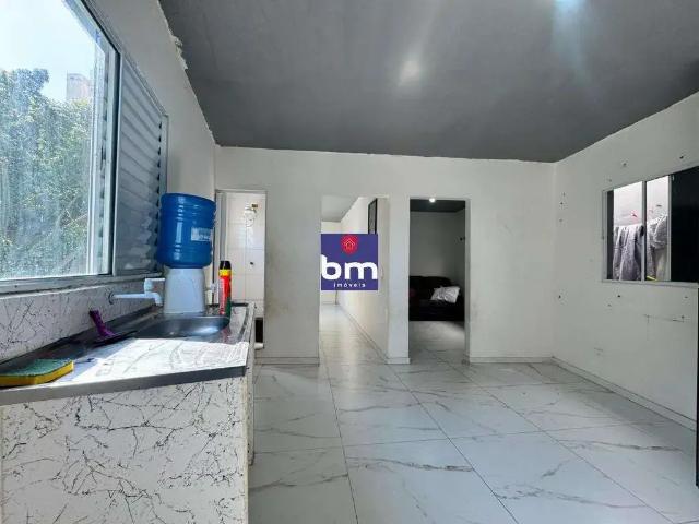 Casa / Sobrado para Locação em São Paulo/SP Vila Ernesto 2 Quartos