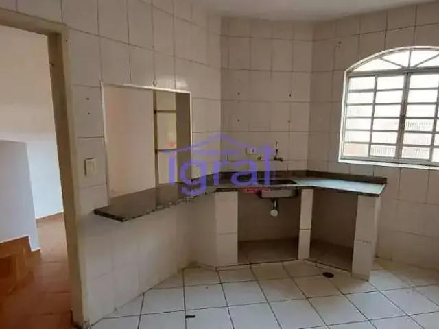 Casa / Sobrado para Locação em São Paulo/SP Vila Fachini 2 Quartos