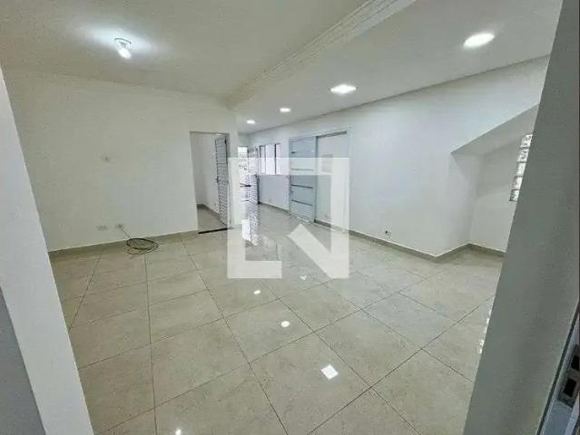 Casa / Sobrado para Locação em São Paulo/SP Vila Fidalgo 2 Quartos